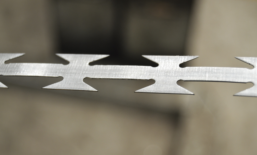 razor wire