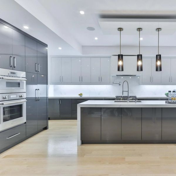 Quality Fireproof Boards Kitchen Cabinets with Customized Color and Handle Knob Accessories for sale