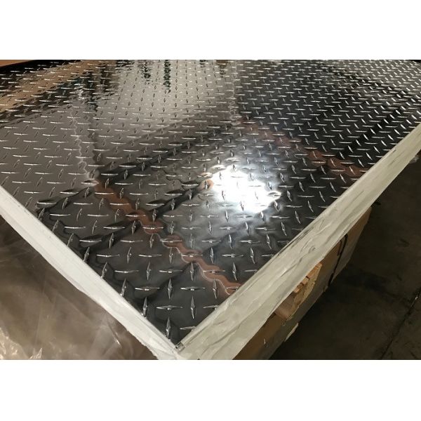Quality 5 Bar Aluminium Checker Plate / Aluminum Sheet Coil 0.2mm -10.0mm Thickness for sale