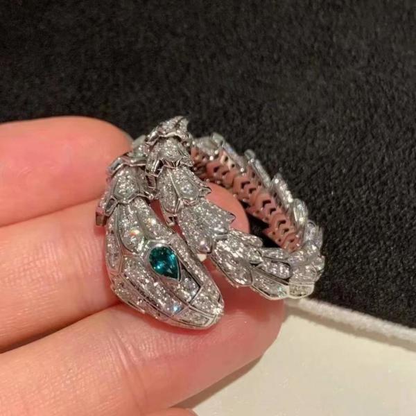 Quality ISO9001 Vvs Diamond 18K Gold Diamond Ring Luxurious Jewelry for sale
