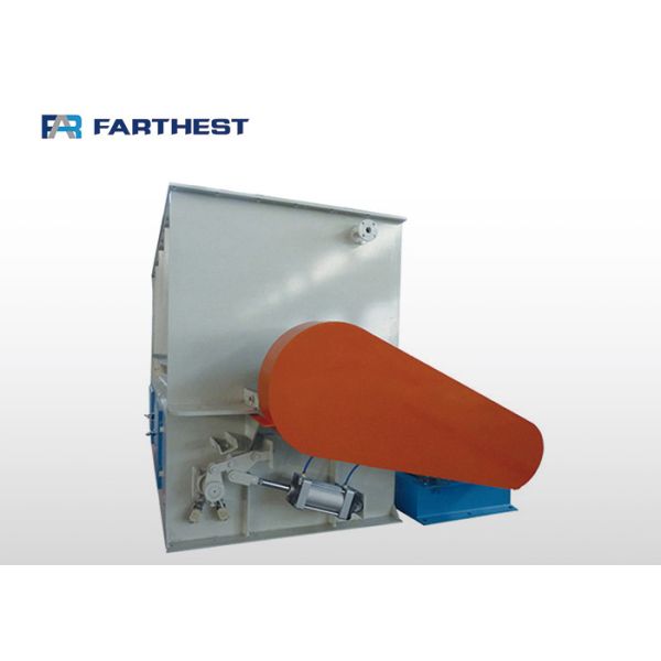 Quality Double Screw Farthest Motorized 5.5kw Cattle Feed Mixture Machine for sale