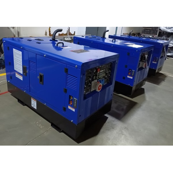 Quality 500A Diesel Welding Generator with 20kW/400V and 7kW/230V Auxiliary Power for Pipeline Construction for sale