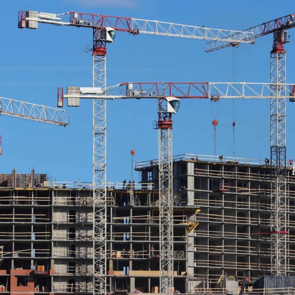 Quality High Performance Flat Top Tower Crane For Heavy Lifting Precise Positioning for sale