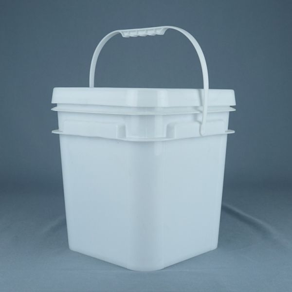 Quality 10L Square Plastic Bucket with Handle and Custom Colors for sale