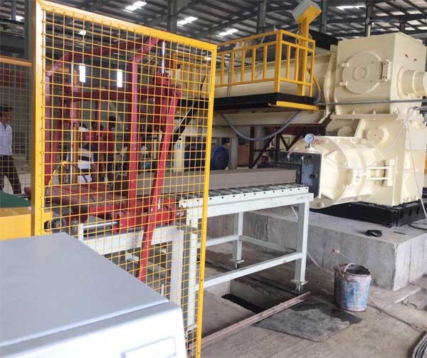 Quality Clay Soil Brick Making Machine manual brick making factory machine EV vacuum extruder in kenya for sale