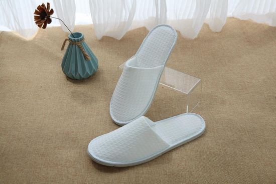 Quality Embroidery Logo Slipper for Hotel Indoor Use Slipper for sale
