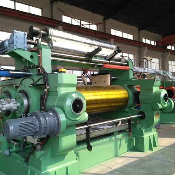 Quality 560mm Two Roll Mill Rubber Mixing Mill Machine 90KW Green for sale