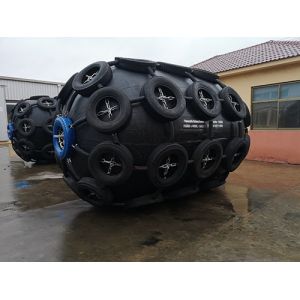 Quality 2500mm*4000mm Anti Collision Rubber Floating Pneumatic Fender Truck Aircraft for sale