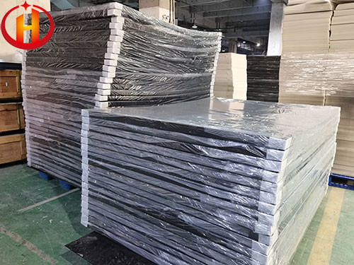 Quality Reusable Waterproof Corrugated Plastic Packaging Sheets Black 48x96 for sale