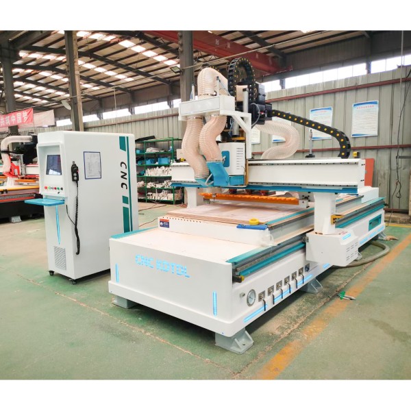 Quality Syntec ATC CNC Router Machine Making CNC Milling Machine 3PH for sale
