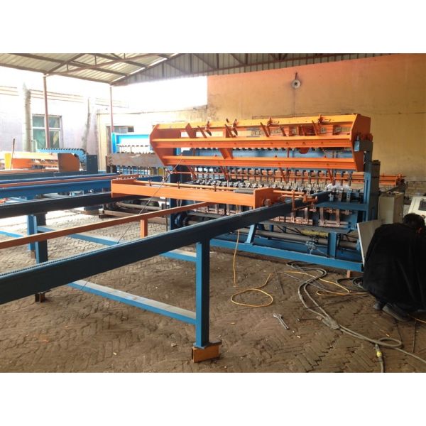 Quality 6000mm Gabion Wire Mesh Machine , 65times/min Fence Panel Welding Machine for sale