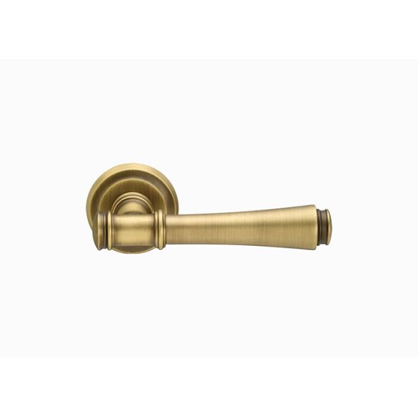 Quality Interior Euro Black Polished Brass Door Handles 67mm For Wooden Door for sale