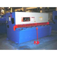 Quality CNC Stainless Steel Hydraulic Sheet Metal Shear For Iron Carbon Sheet for sale