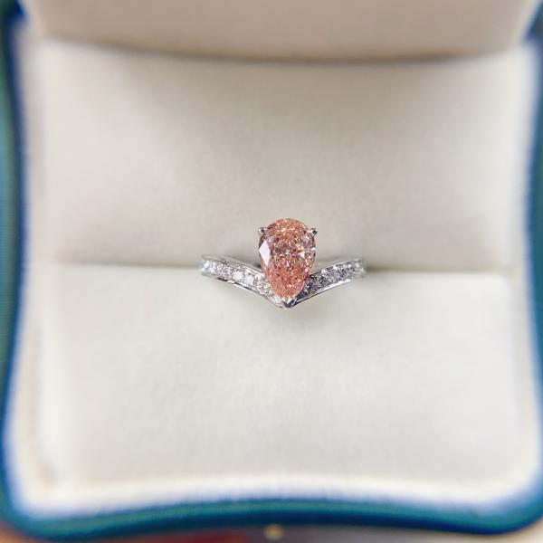 Quality 18K White Gold Diamond Ring Collection Customizable Lab Diamond Jewelry with Diamonds for sale