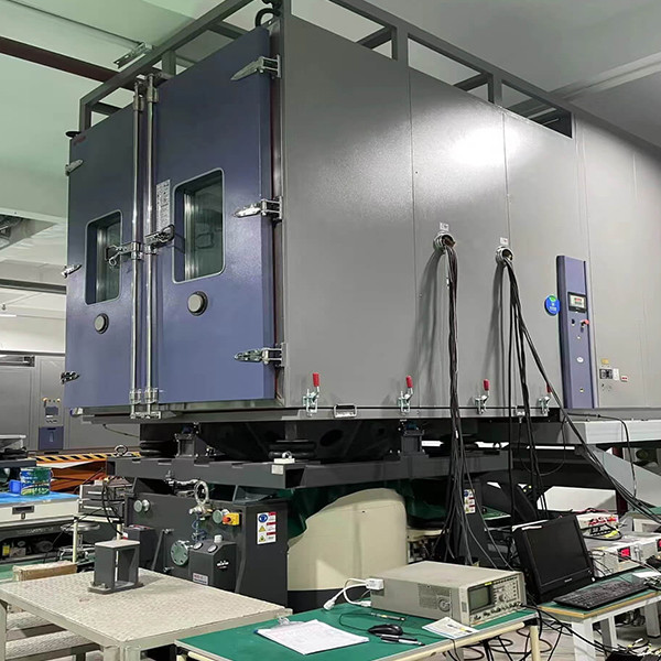 Quality Vibration Temperature Humidity Climatic Chamber Multi Factor Environmental Test for sale