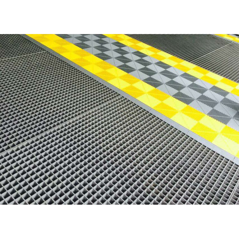 Square Hole Plastic floor grating
