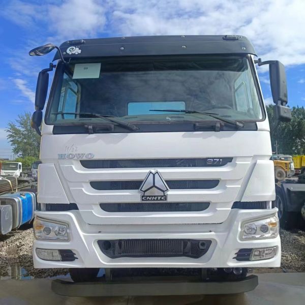 Quality Load Capacity 31-40t Used and Transport National Heavy Duty Truck Tractor HOWO6X4 Tractor for sale