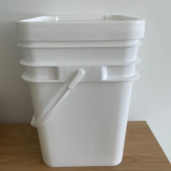 Quality Customize 10L 15L 20L Plastic Bucket with Metal Handle 5 Gallon Bucket for sale