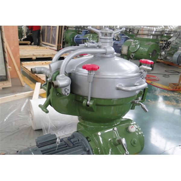 Quality Green Color Centrifuge Oil Water Separator For Lubricating / Light Diesel for sale