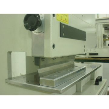 Quality Pneumatic Type PCB Separator Tool CWVC-3 with two Linear Blades for sale
