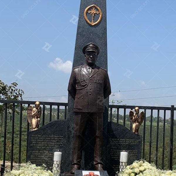 Quality Customized Bronze Monuments And Sculptures Life Size Figure Statue Sculpture for sale