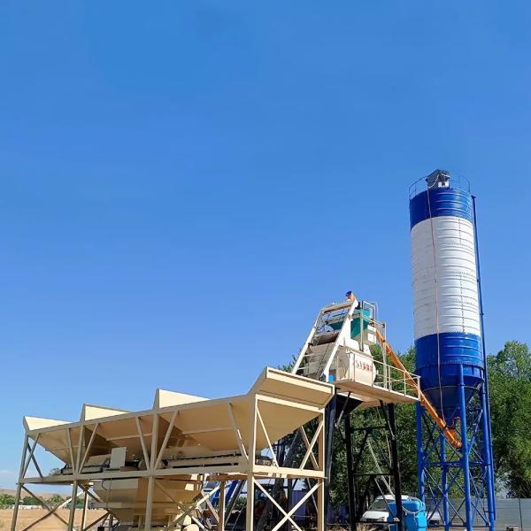 Quality HZS50 Mobile Concrete Batching Plant 115Kw For Small Scale Construction Sites for sale