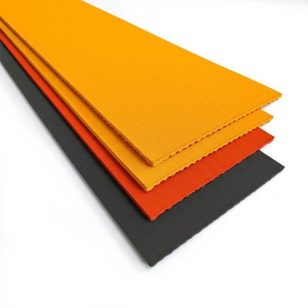 Quality High Durability Sandwich System Running Track with Excellent Weather Resistance for sale