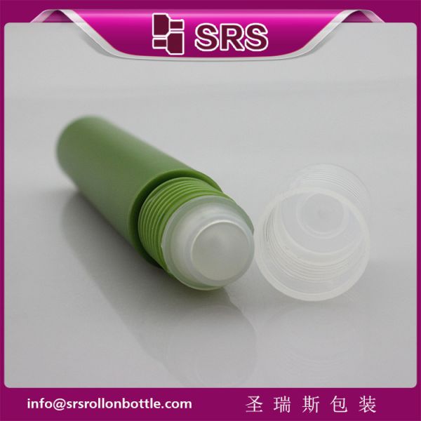 Quality green color 15ml plastic roll on bottle for skincare liquid for sale