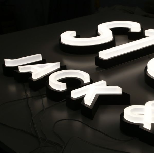 Quality SMD5050 LED Acrylic Glow Sign Board Front Lit Channel Letters for sale