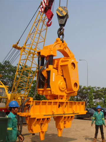 Quality Hydraulic-Pneumatic-Electric Pile Driver - Shockproof & 2000mm Max Pile Diameter for sale