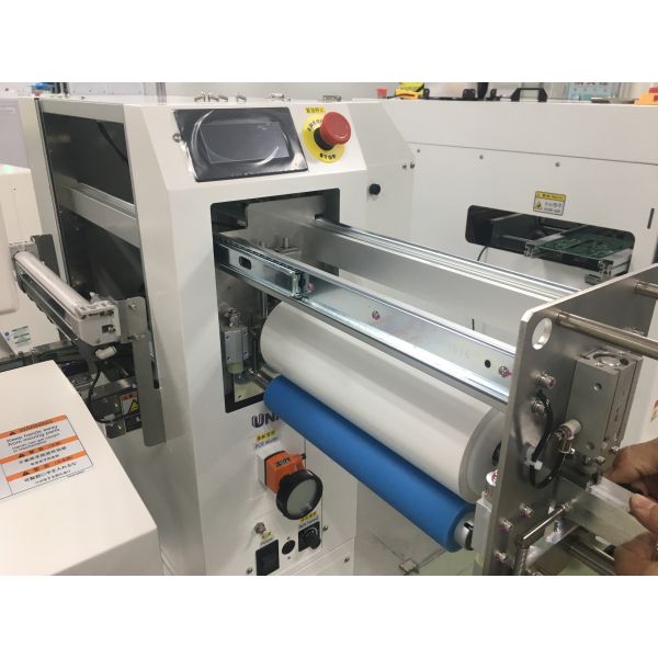 Quality ESD Adhesive PCB Cleaning Machine 300mm Width Smt White Color for sale