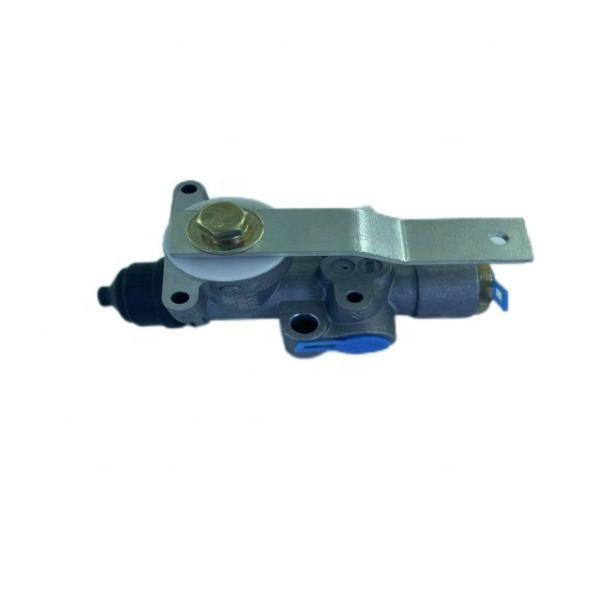 Quality Cab Leveling Valve Assembly for Isuzu Pickup VC46 6UZ1 by QINGLING ISUZU Car for sale