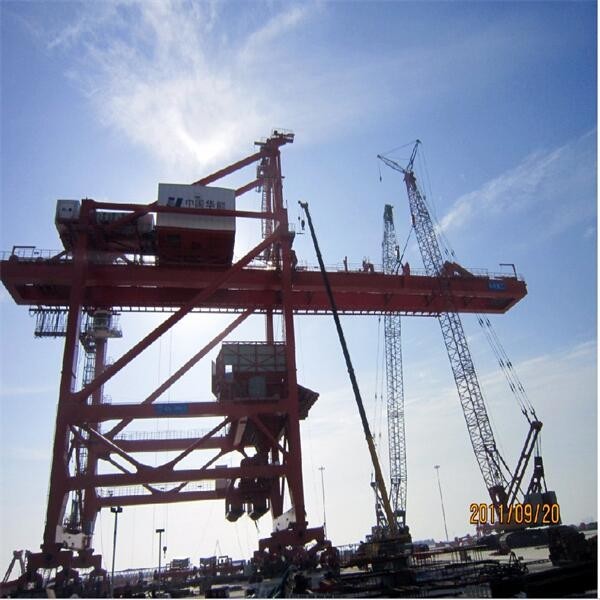 Quality Heavy Duty Grab Type Ship Unloader System For Coal Unloading From Ship for sale