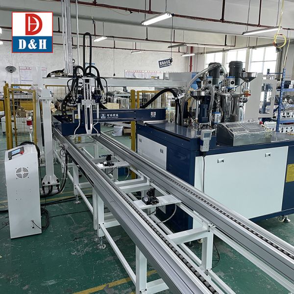 Quality Packaging Type Polywood Case Epoxy Resin Dispensing Potting Robot for 500 KG for sale