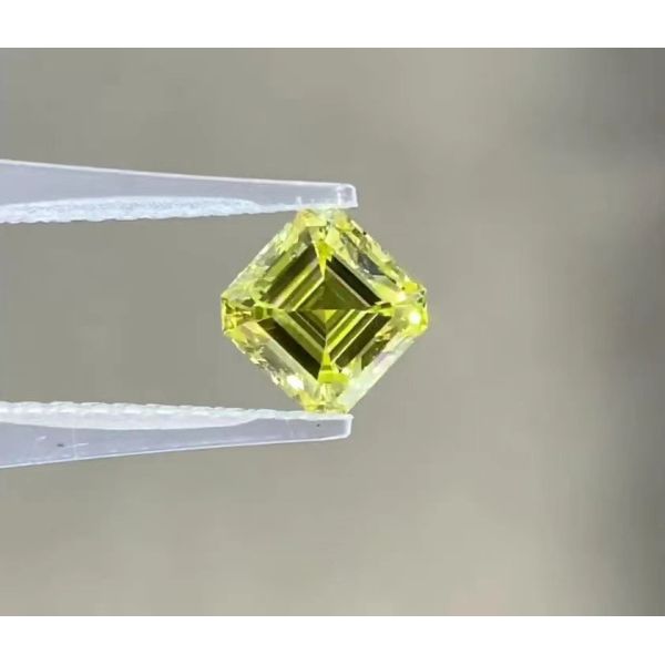 Quality Square Emerald Cut HPHT 1 Ct Lab Diamond Yellow For Jewelry Decorations for sale