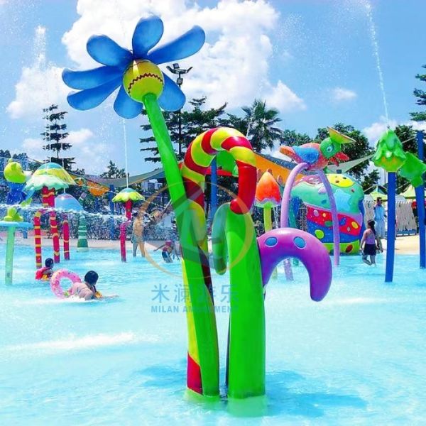 Quality Flower Shape Water Splash Pad with 2.0m Height and Durable Fiberglass Material for Kids Water Park for sale