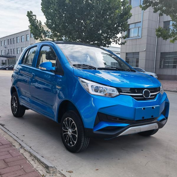 Quality Front Disc Solar Electric Shuttle Car With Light Generation System 2300mm for sale
