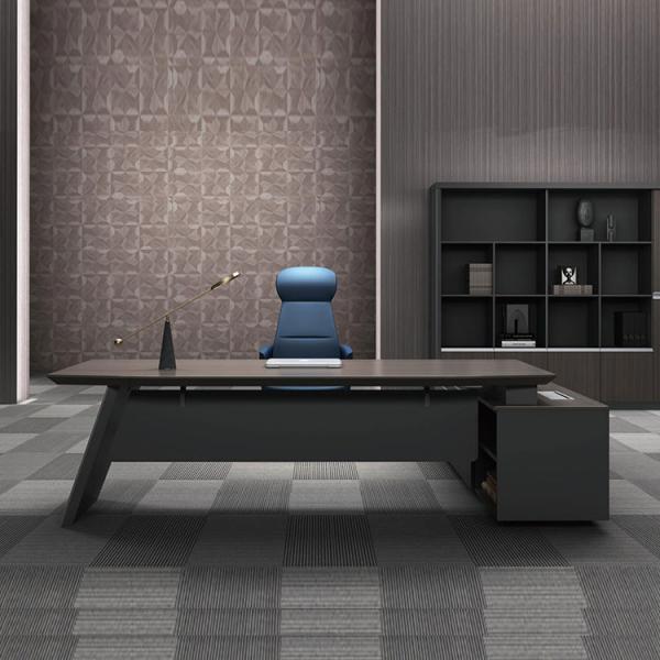 Quality Thickness 50mm Executive Office Desks Wood Classic And Elegant for sale