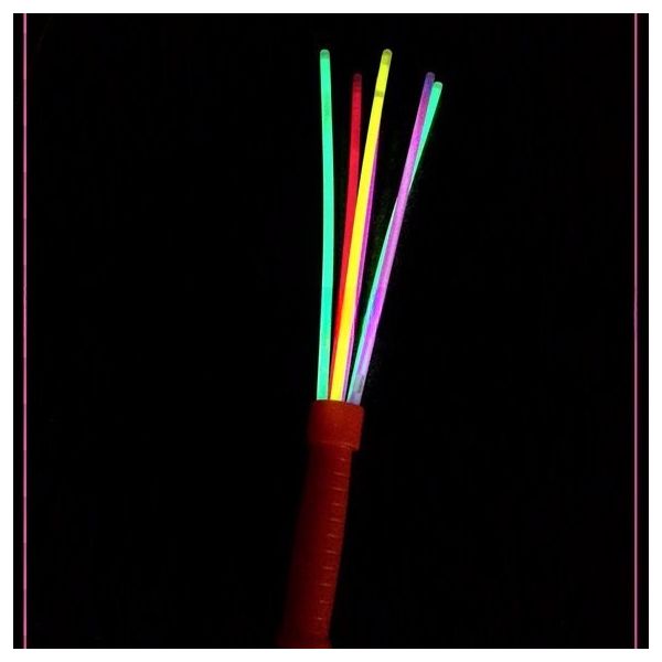 Quality 2 Years Shelf Life PE Fluorescent Liquid Glow Sticks for Outdoor Party Supply Items for sale